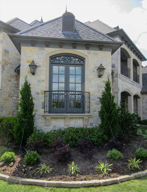 Brodie Eastern Red Cedar - Landscape - Dallas - by Treeland Nursery | Houzz