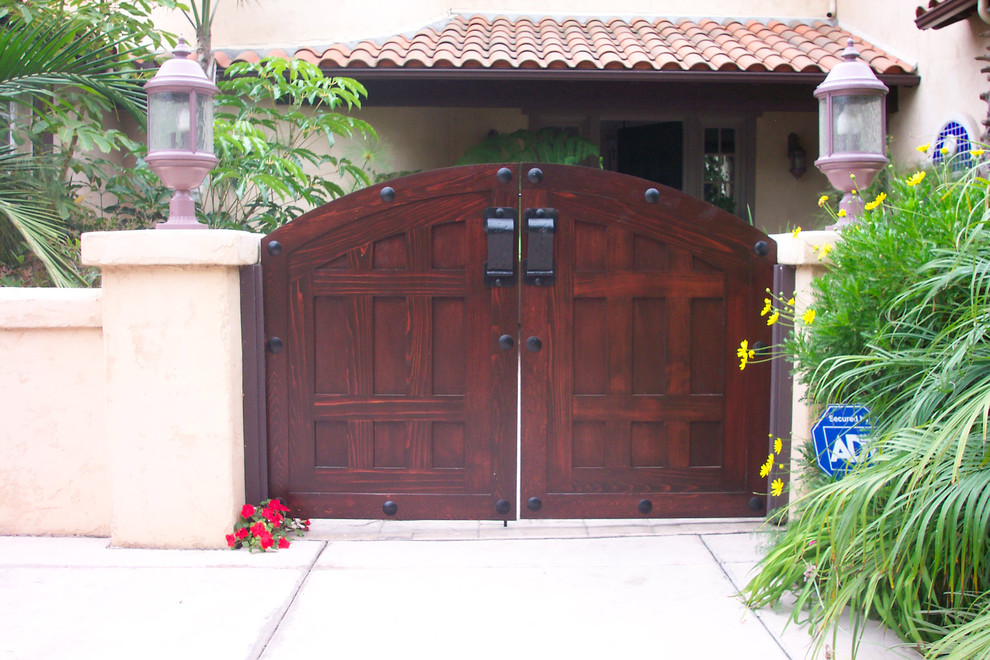 Carriage House Door Company Custom Gate Products - Mediterranean ...