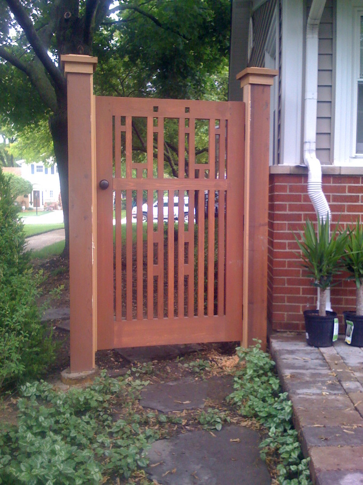 Cedar Garden Gate - Craftsman - Landscape - Chicago - by Barwood Group ...