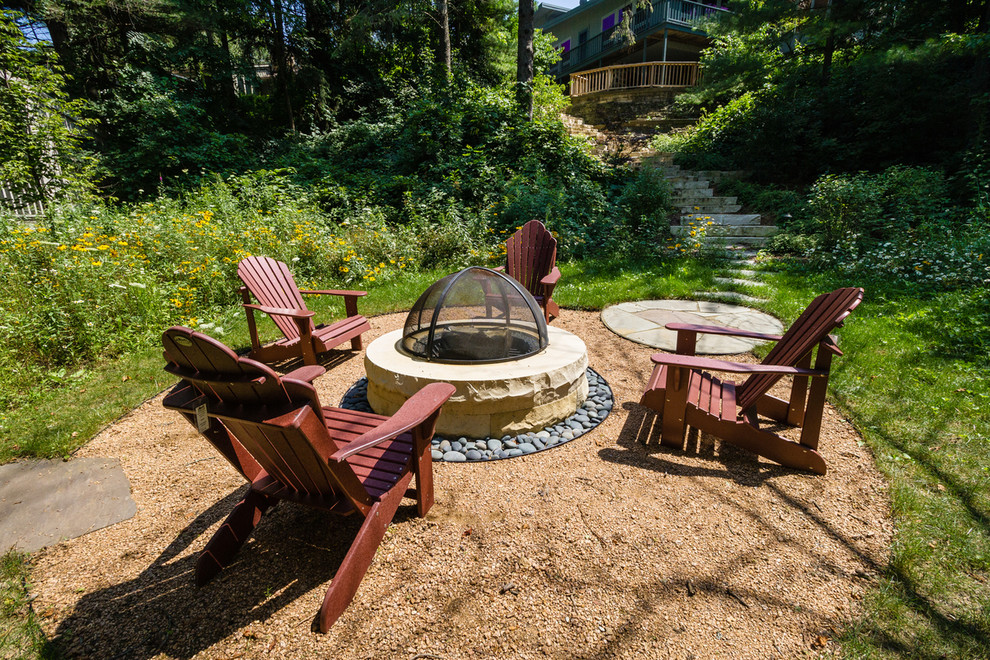 Mid-Century Modern Fire Pit - Cedarburg, WI - Modern - Landscape ...