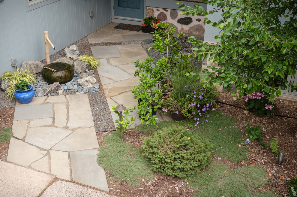 Mid-Century Modern Front Walk - Cedarburg, WI - Asian - Landscape ...