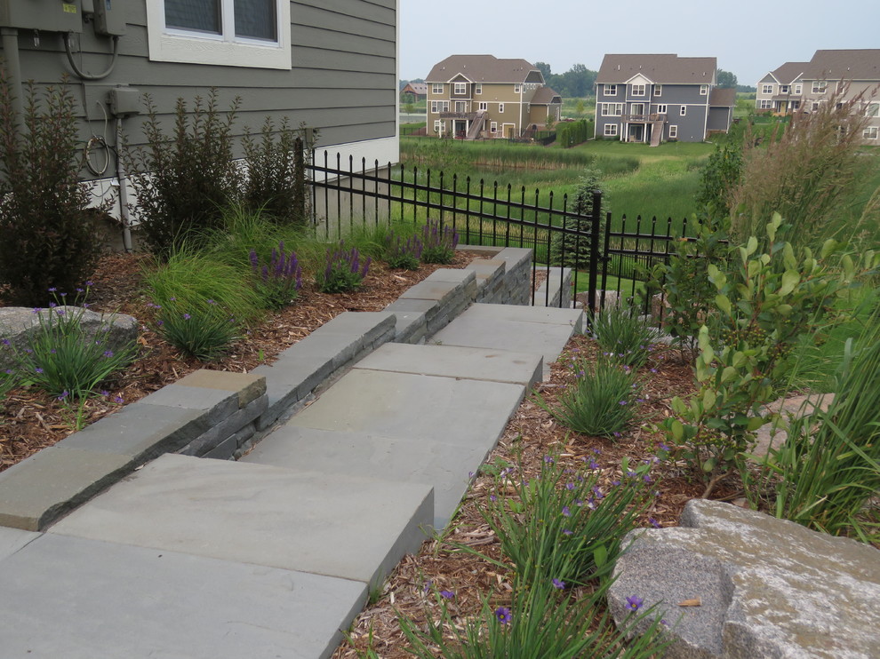 Chaska Color - Contemporary - Landscape - Minneapolis - by Stonepocket ...