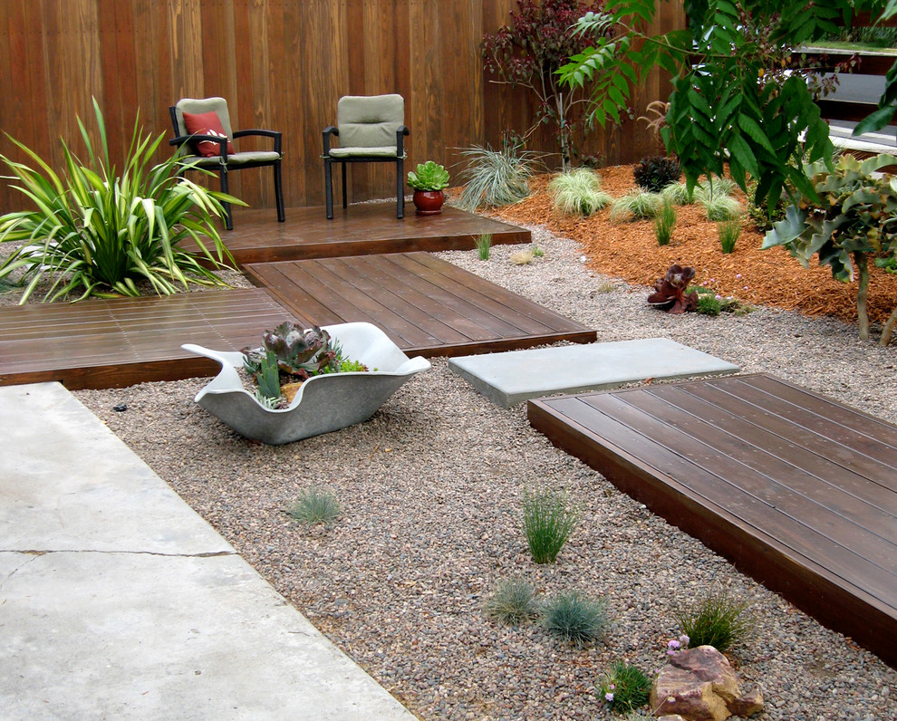 Chic Sustainable Entry Garden- Los Feliz - Contemporary - Landscape ...