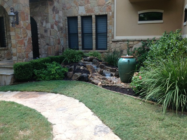 Christa's Front Yard Waterfall and Bubbling Urn Water Feature ...