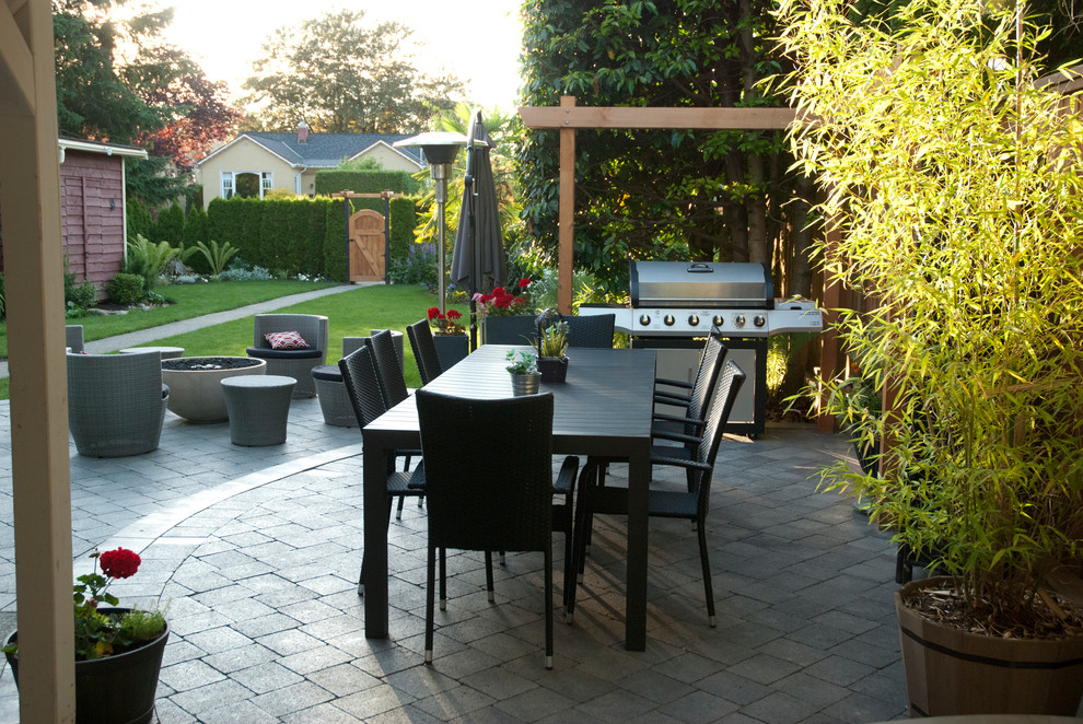 Circular Concrete Paver Patio - Contemporary - Patio - Vancouver - by ...
