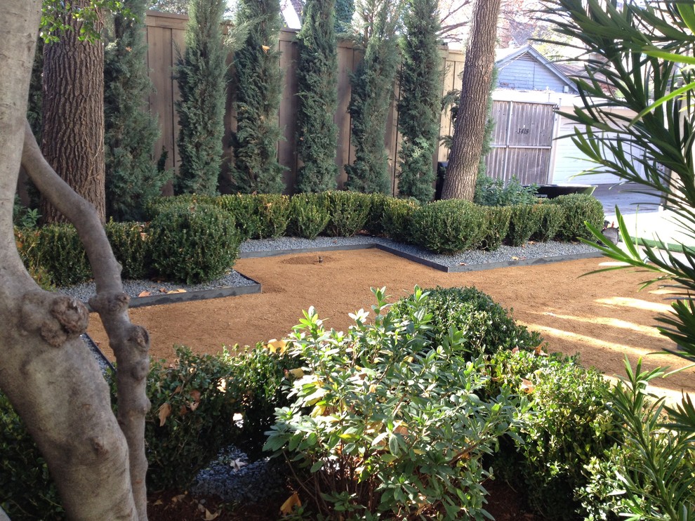 City Garden - Traditional - Landscape - Dallas - by Melissa Gerstle ...