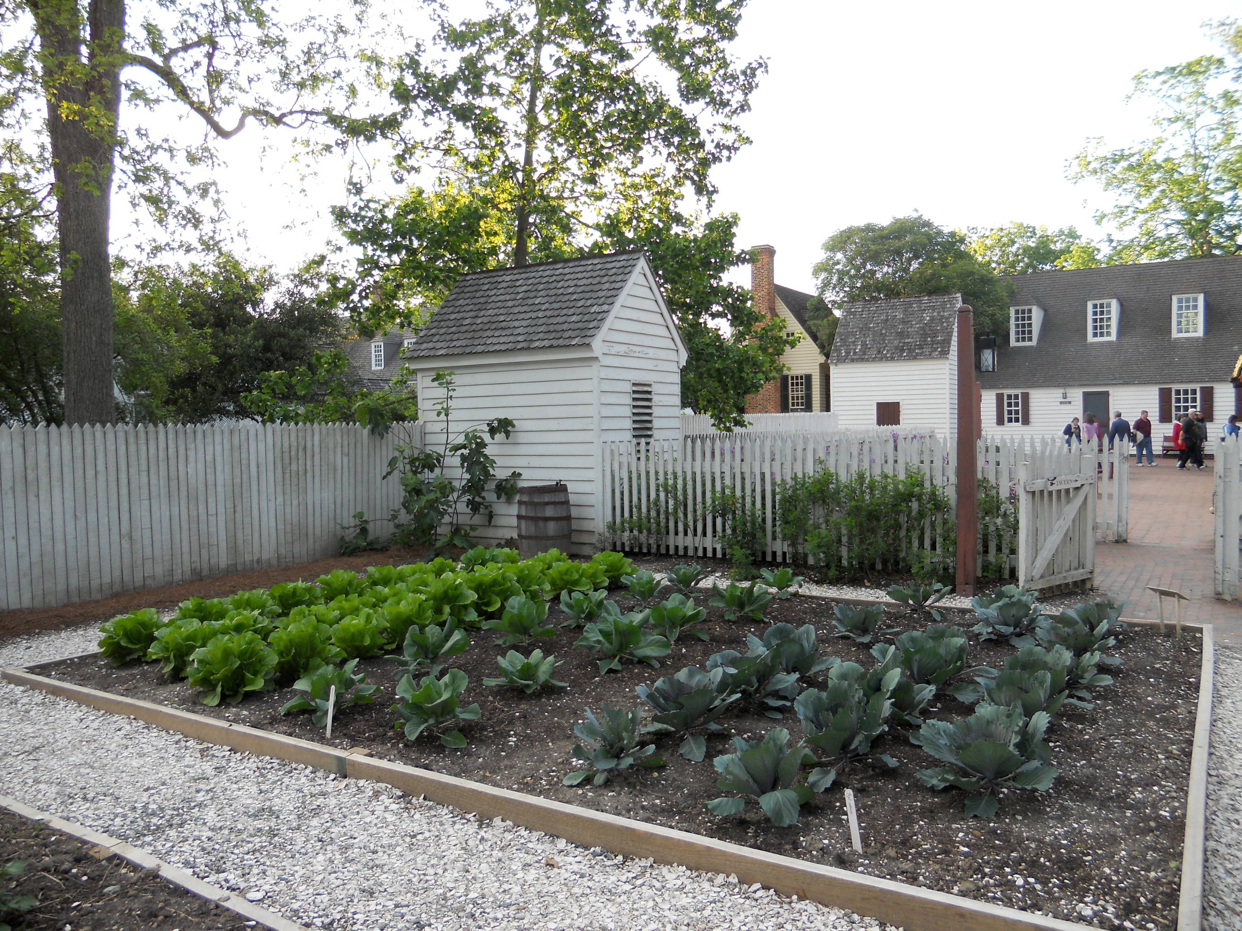 Williamsburg Style Landscaping Gardens Of Connecticut & New York With