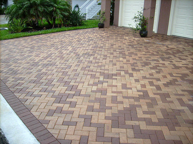 Clay Hardscapes - Traditional - Landscape - Tampa - by BCI Border ...