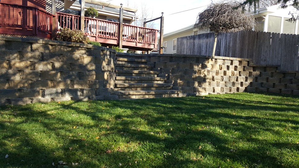 Clifton Retaining Wall With Geo-Grid - Traditional - Landscape - Omaha ...