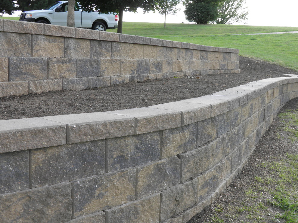 CMU Retaining Walls - Landscape - Omaha - by Schmidt Construction Omaha ...