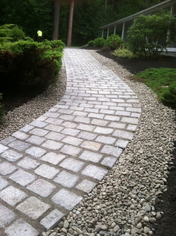 Cobble Stone Walkway with River Rock accents - Landscape - Portland ...