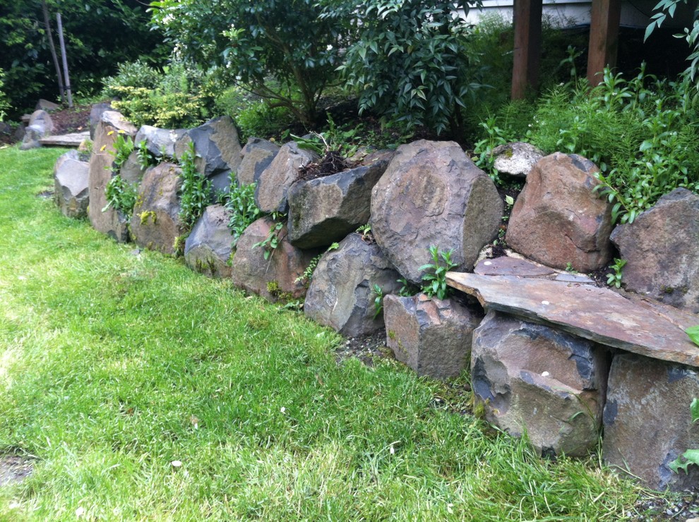 Columbia Basalt Landscape Boulders - Landscape - Seattle - by Marenakos ...