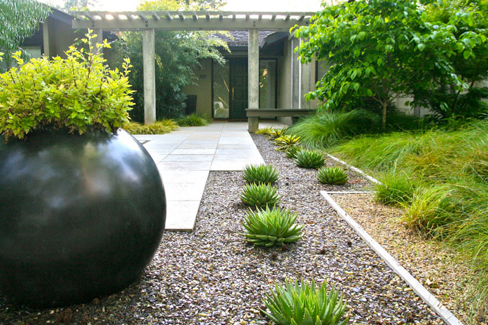 Concrete columns in Palo Alto - Landscape - San Francisco - by User | Houzz