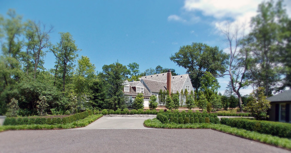 Contemporary Garden - Traditional - Landscape - St Louis - by Goessling ...