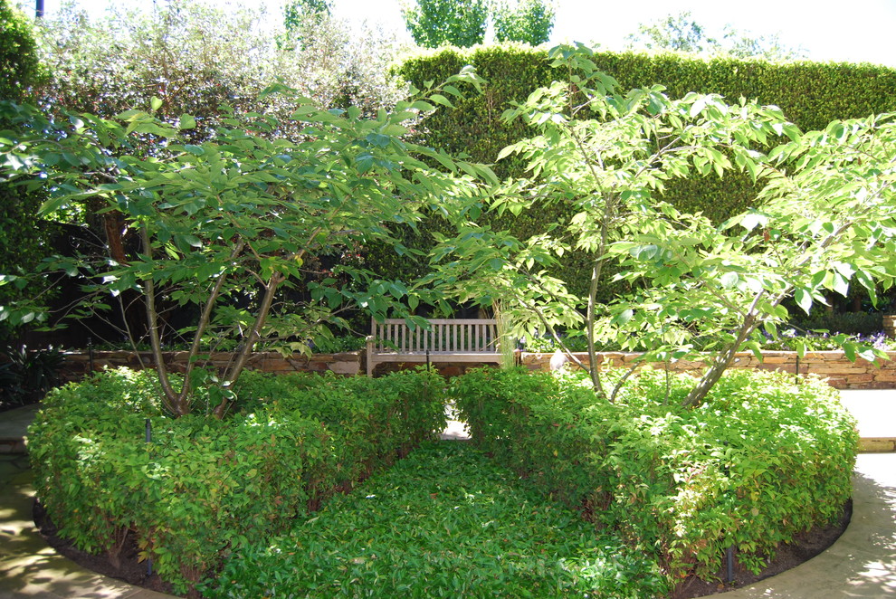 Cotswold Garden - Traditional - Landscape - Melbourne - by Robert Boden ...
