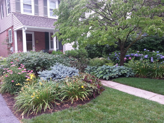 Cottage Front Yard - Campagne - Jardin - Philadelphie - par ...
