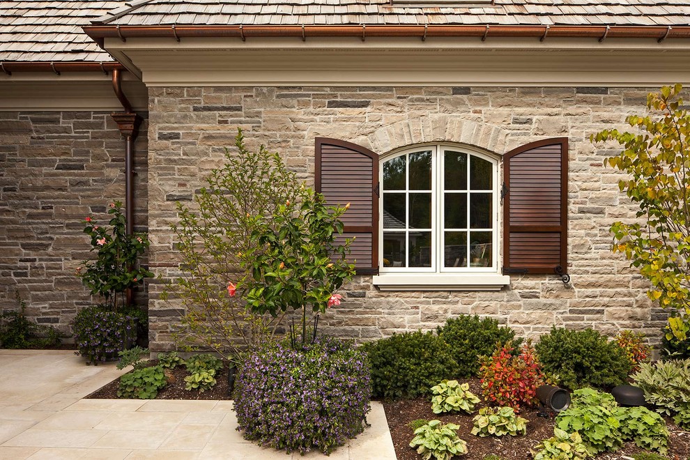 Country House 1 - Traditional - Landscape - Toronto - by Peter A ...