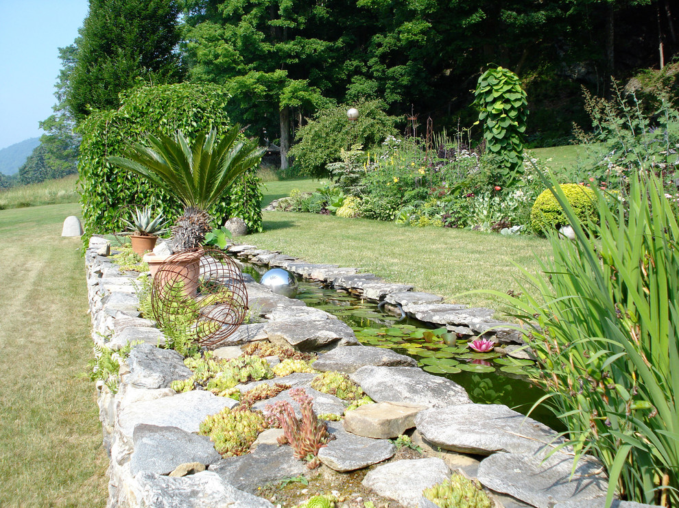 COUNTRY SHOWPIECE - Craftsman - Landscape - New York - by LandForm ...