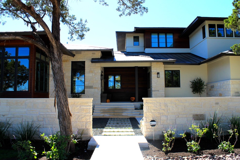 Courtyard Entry - Contemporary - Landscape - Austin - by GreenScapes ...