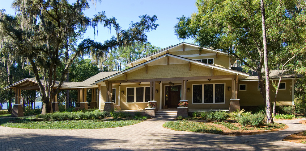 Craftsman Home with Nature Calling - Craftsman - Landscape - Tampa - by ...
