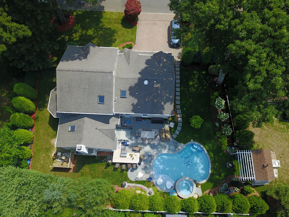 Cresskill Pool, Spa & Outdoor Kitchen - Traditional - Landscape - New ...