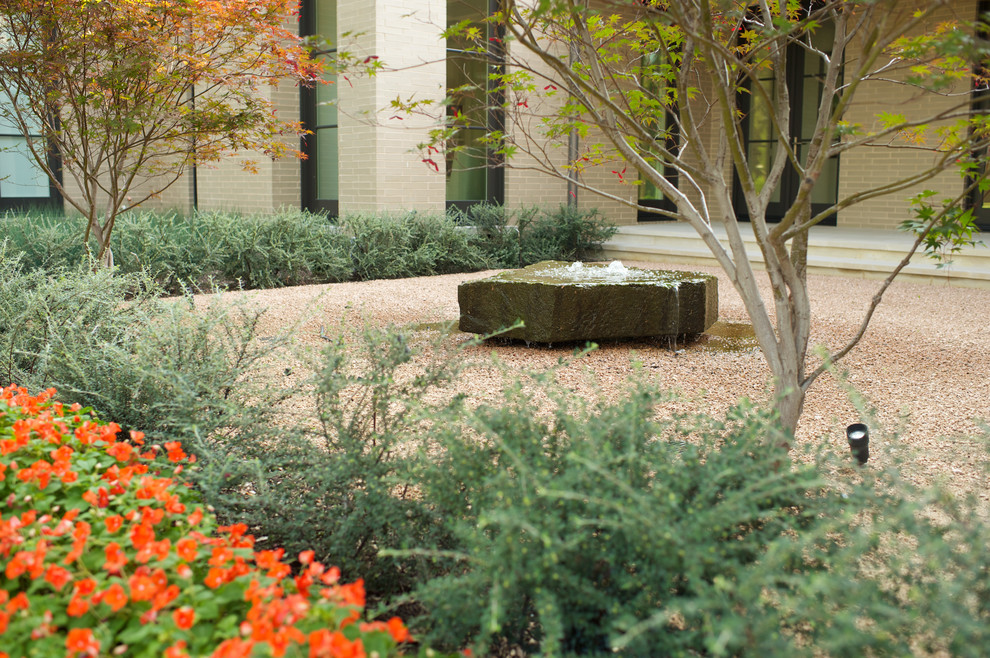 Crestbrook - Contemporary - Landscape - Dallas - by Bonick Landscaping ...