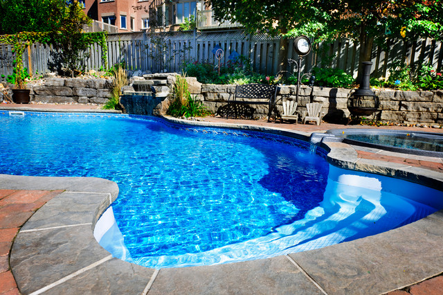 Crystal Clear Swimming Pool Made from paving Tiles Lawrenceville ...