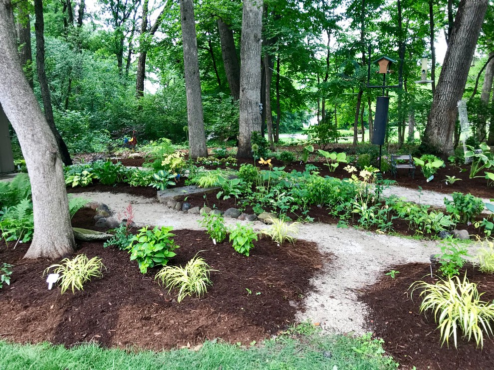 Custom Landscape Design Elements - Traditional - Landscape - Chicago ...