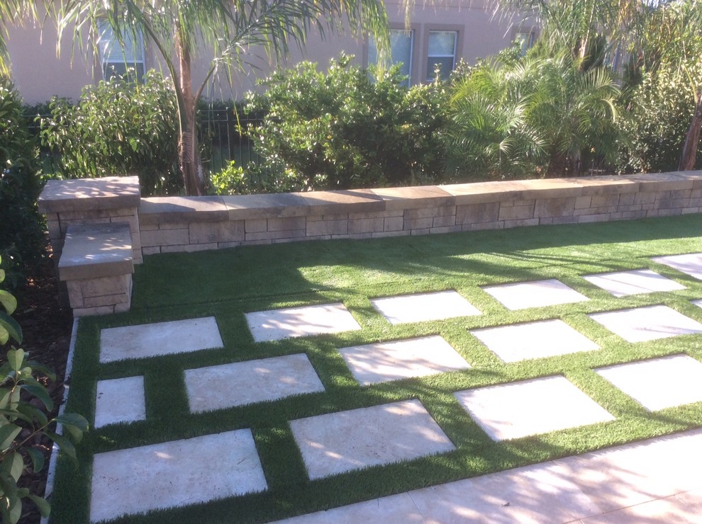Custom Retaining Wall & Artificial Turf Installation - Тропический ...