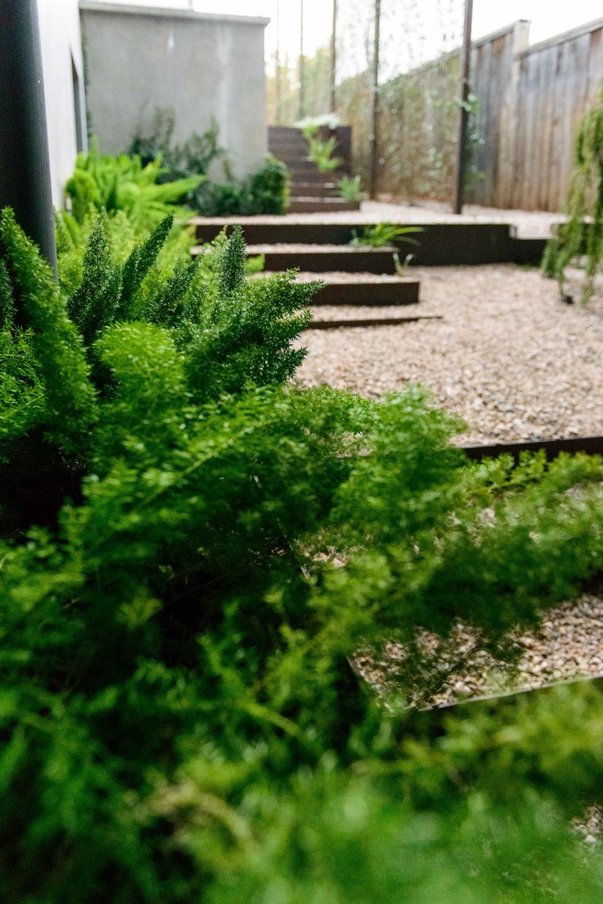 Custom Steel Elements - Modern - Landscape - Austin - by Eden Garden ...