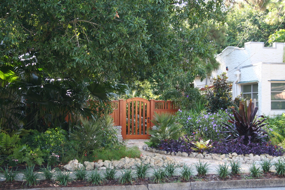 Cypress gate with fencing plus landscaping and hardscape . - Classique ...