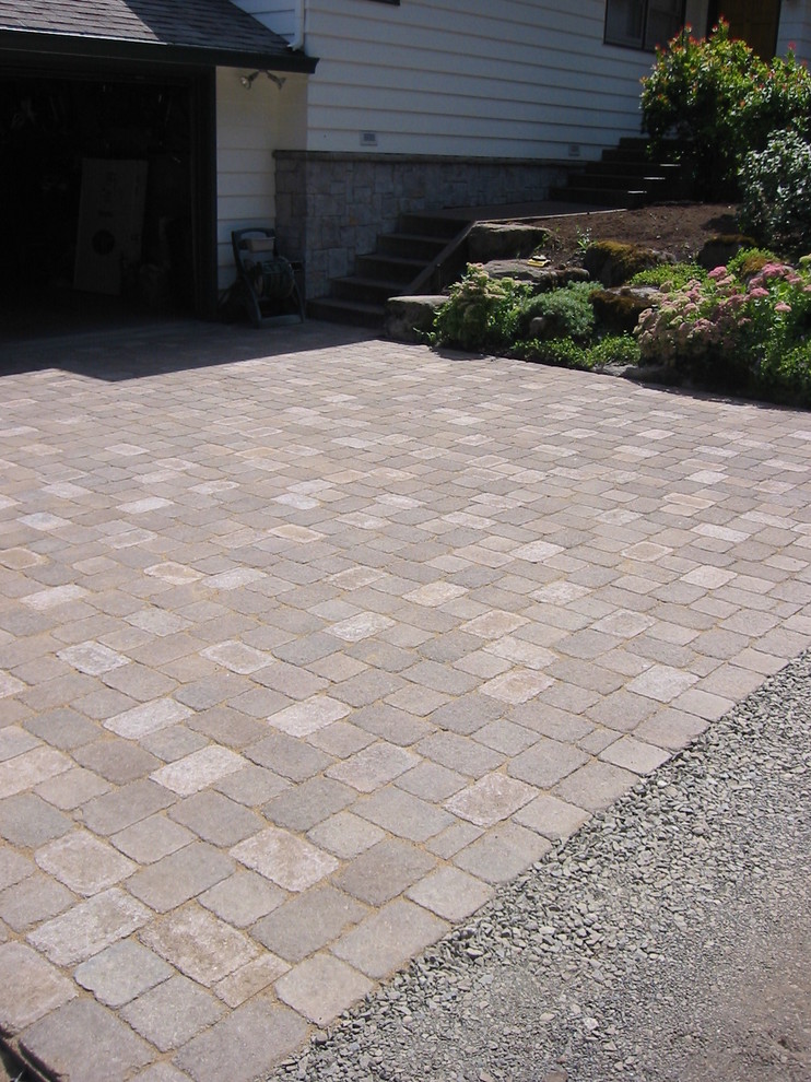 Dale and Linda's full yard renovation - Traditional - Garden - Portland ...