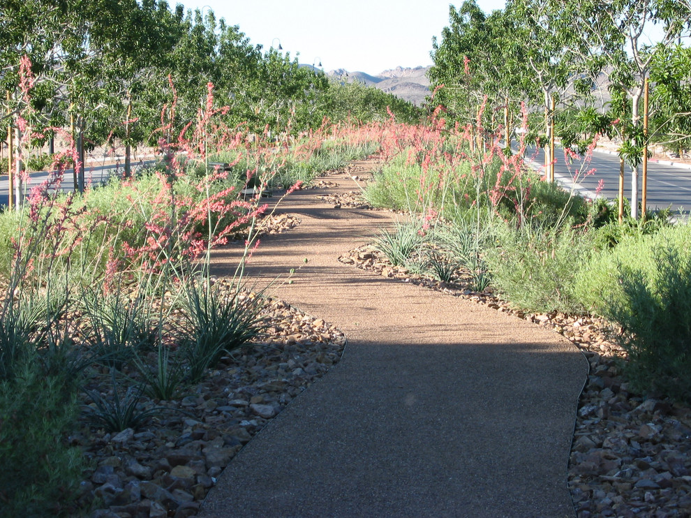 Decomposed Granite Path - Rustic - Garden - San Francisco - by SW ...