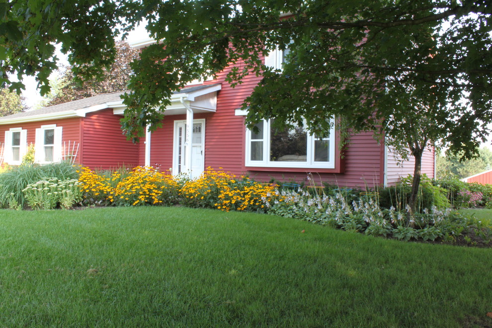Dexter, MI Restoration Landscape Project - Farmhouse - Landscape ...