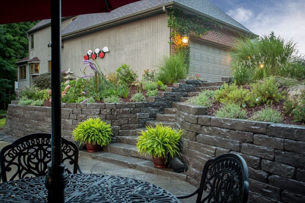 Dimensional Steps - Traditional - Landscape - Chicago - by Green ...