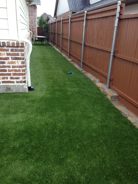 Dog Turf Installations - Traditional - Garden - Dallas - by Synthetic ...