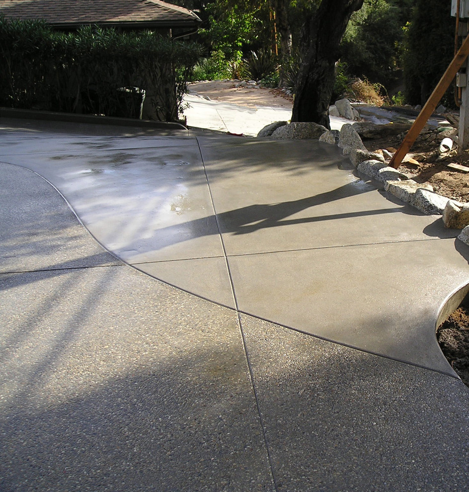 Driveways - Traditional - Landscape - Los Angeles - by Dave Acevedo ...