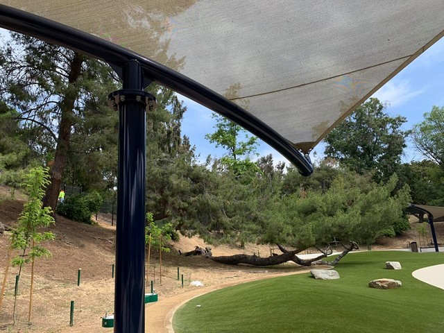 Eagle Rock Dog Park - Garden - Los Angeles - by ForeverLawn, Inc ...