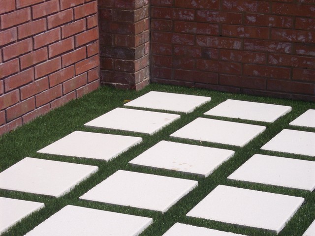 EasyTurf with Paver Stones - Modern - Garden - San Diego - by EasyTurf ...