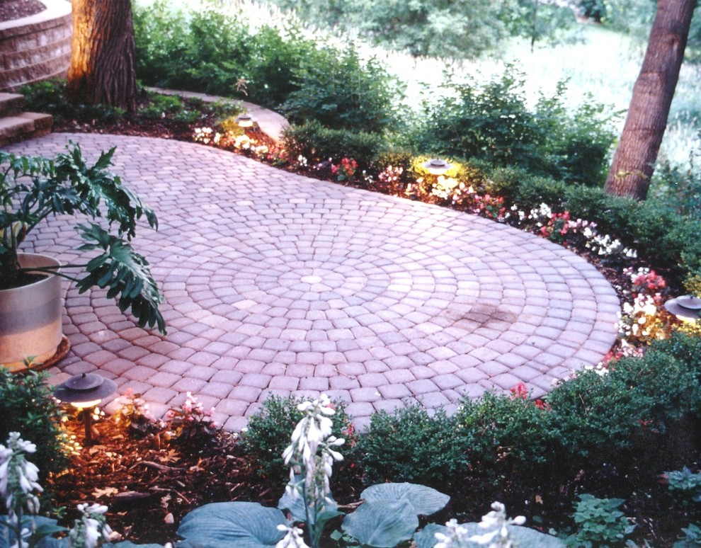 Edina Back Yard-1997 MNLA Design Award - Traditional - Landscape ...