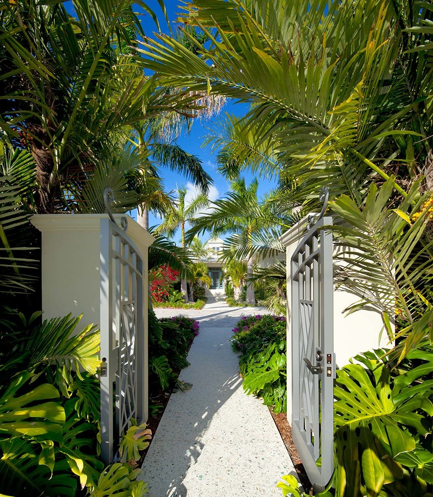 Entry gate - Tropical - Landscape - Tampa - by DWY Landscape Architects ...