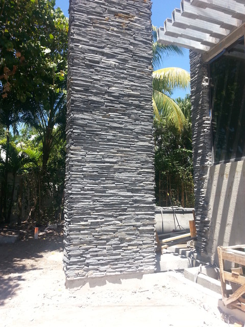 Facades / Exteriors with Natural Stone Wall Panels - Contemporaneo ...