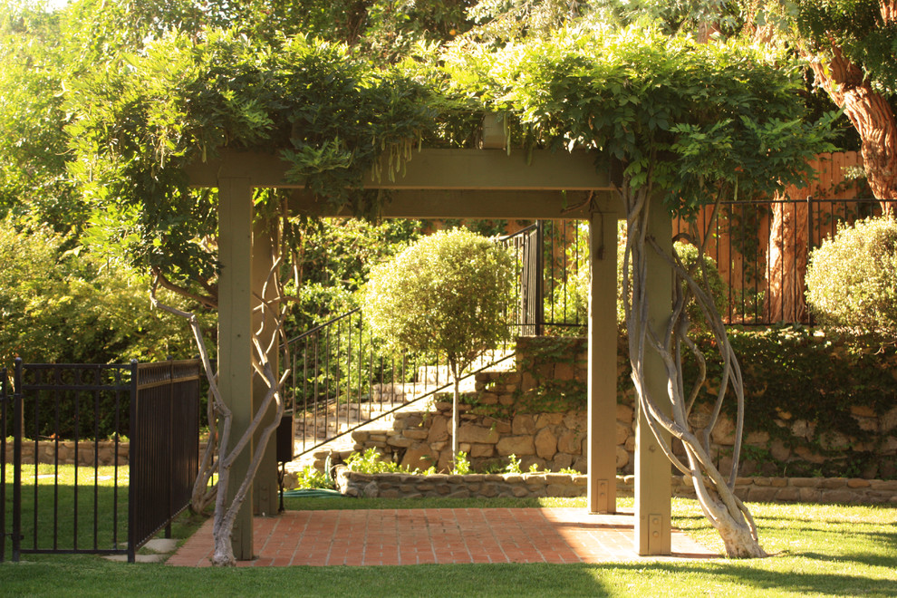 Family Compound - Landscape - Los Angeles - by Paul Hendershot Design ...