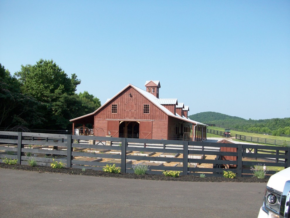 Farm House - Farmhouse - Landscape - Atlanta - by Craig Alan Homes, Inc ...