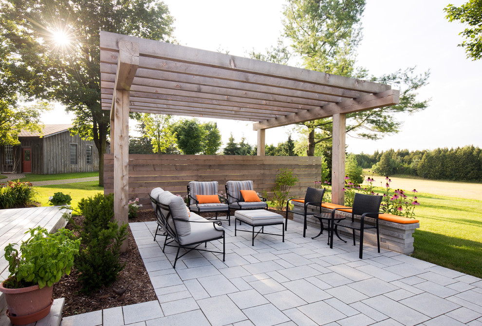 Field of View - Traditional - Patio - Toronto - by Earthscape ...