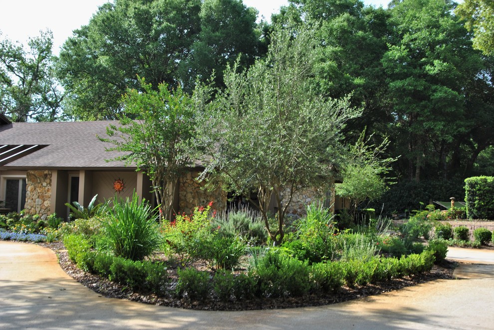 Finishing Projects - Traditional - Landscape - Orlando - by Sustainable ...