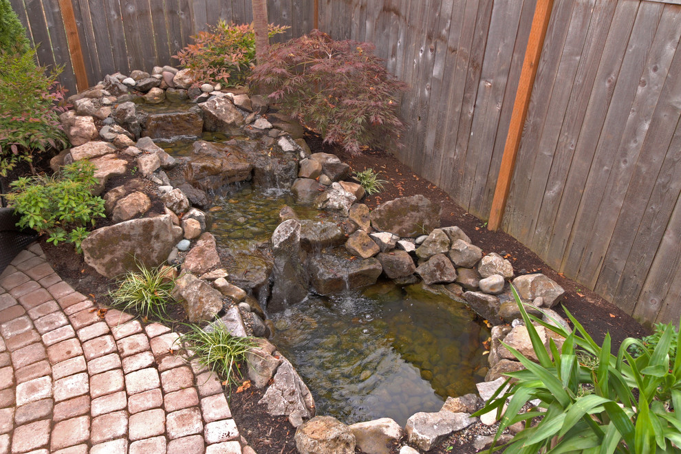 Fire pit - Water feature - Pergola - Paver courtyard - Traditional ...