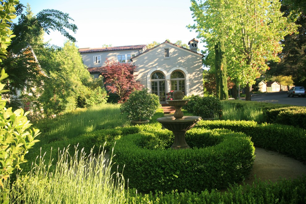 FORMAL GARDEN - Traditional - Landscape - San Francisco - by BRADANINI ...