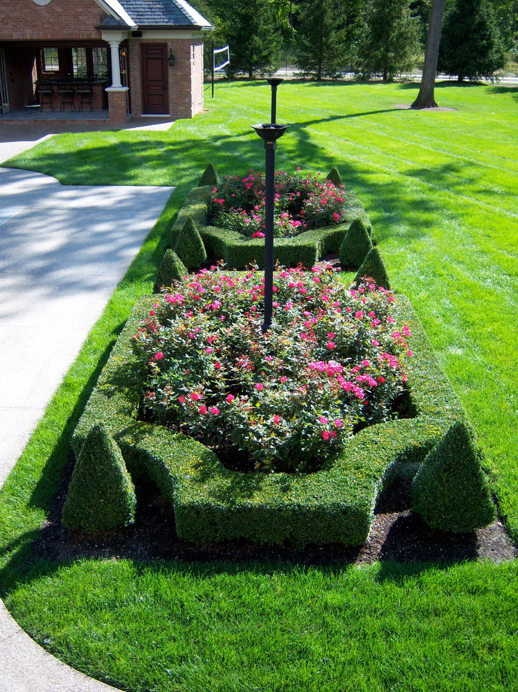 Formal Landscapes - Traditional - Landscape - Detroit - by Paul Marcial ...