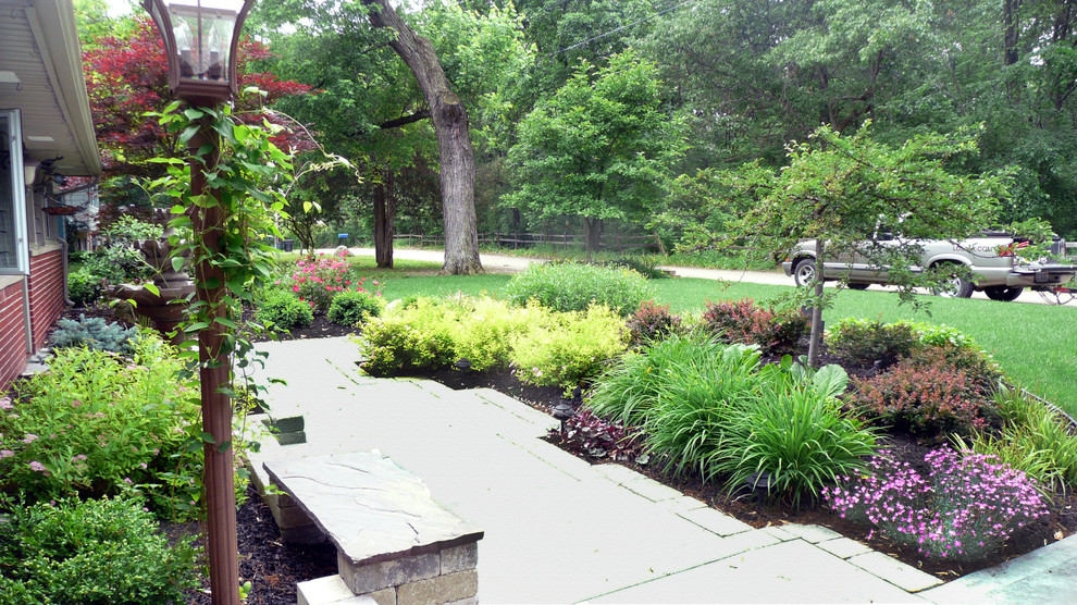 Front Entry - Landscape - Detroit - by Landscape Design & Associates ...